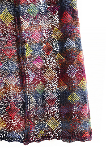 Ravelry: Polychromatic pattern by Kieran Foley