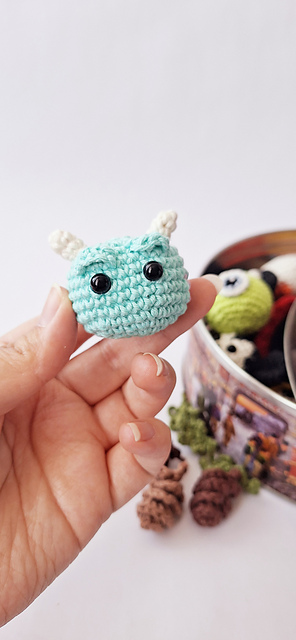 Ravelry: Sullivan Monster Inc. pattern by Paulina Contreras Norambuena