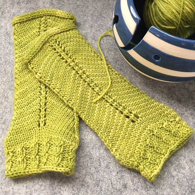 Ravelry: For Lady Byrd's Arms pattern by Susan Byrd