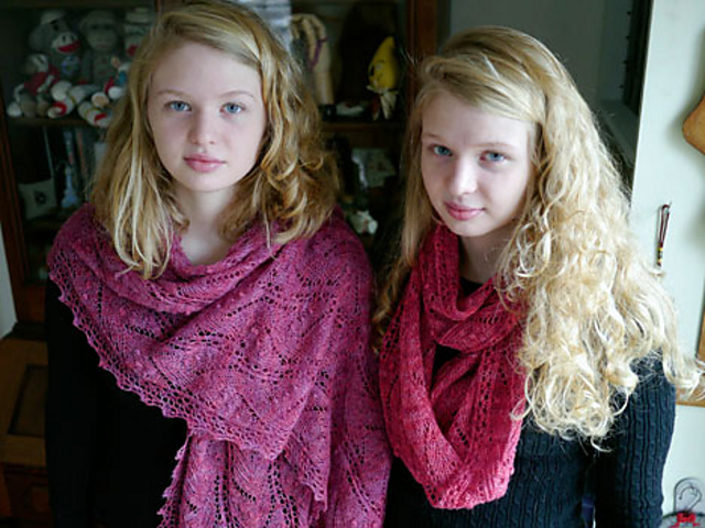 Ravelry: Sugarfrost Scarf or Stole pattern by Anne Hanson