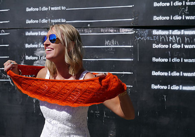 Ravelry: Pyro pattern by Anne Hanson