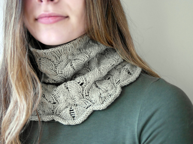 Ravelry: Galanthus pattern by Anne Hanson