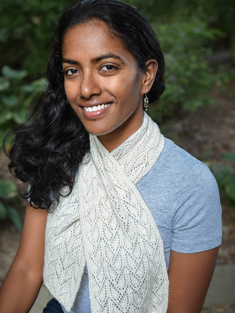 Ravelry: Campanula Scarf pattern by Anne Hanson