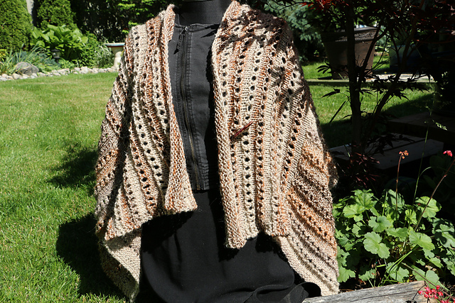 Ravelry: Chalet Wrap pattern by Jacqueline Grice