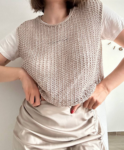 Ravelry: Meshy Top pattern by Tania Knitty