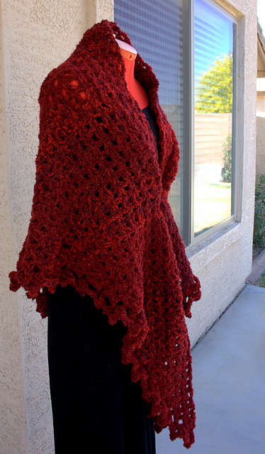 Ravelry: Boucle Shawl pattern by Brandie Knaggs