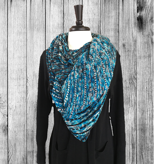 Ravelry: Tsunami pattern by Marinda Lariz