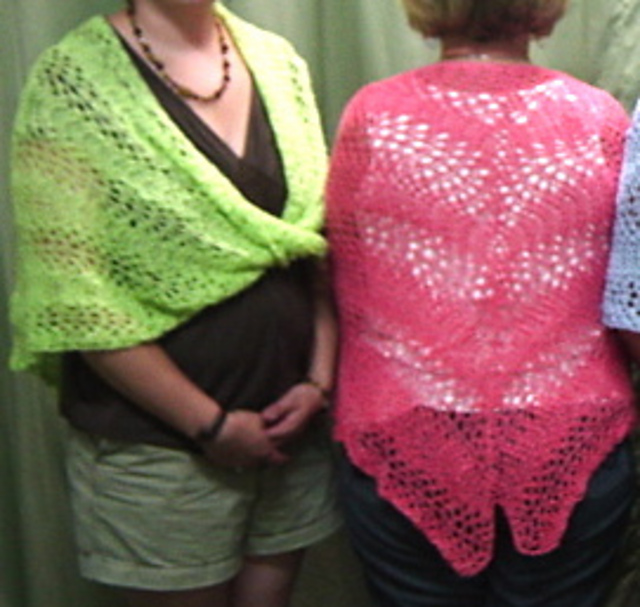 Ravelry: Twisted Swallowtail Shawl pattern by Cathy Briscoe