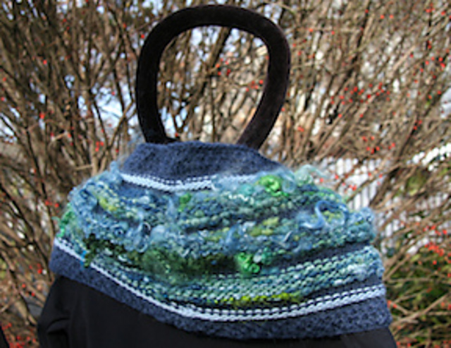 Ravelry: Saturn's Rings Cowl pattern by Knitted Moon Designs