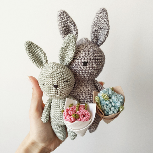 Ravelry: Little bunny rabbit pattern by Vira Velmozhna