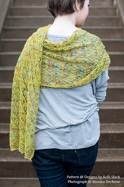 Ravelry: Meryl Shawl pattern by Kelli Slack