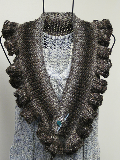 Ravelry: Sideways Pleated Seed Stitch Scarf pattern by Karen Rummans