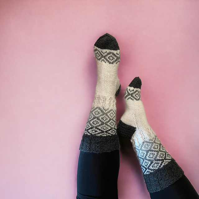 Ravelry: Frosty Morning socks pattern by Heidi Jokinen