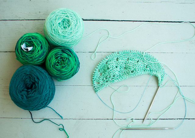 Ravelry: knitthehellout's Dotted Rays