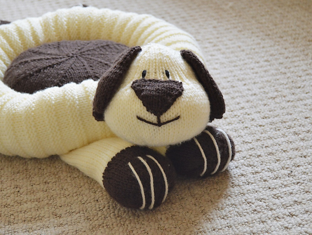 Ravelry: Doggy Snuggler Dog Pet Bed pattern by Knitting by Post