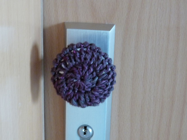 Ravelry: Door Knob Cover pattern by Christina Budd
