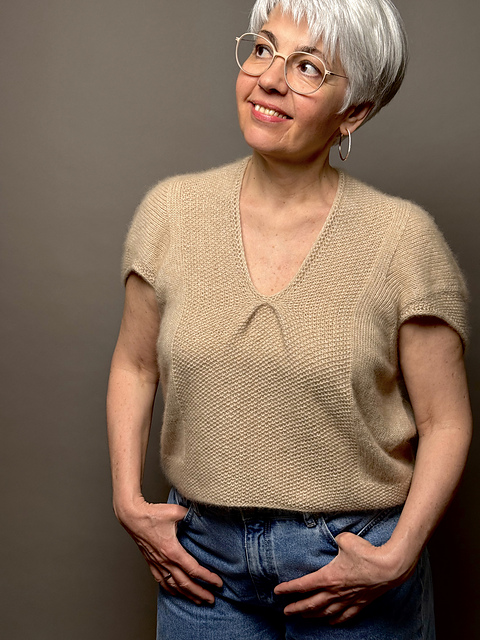 Ravelry: Kimono Top pattern by Dani Bauer