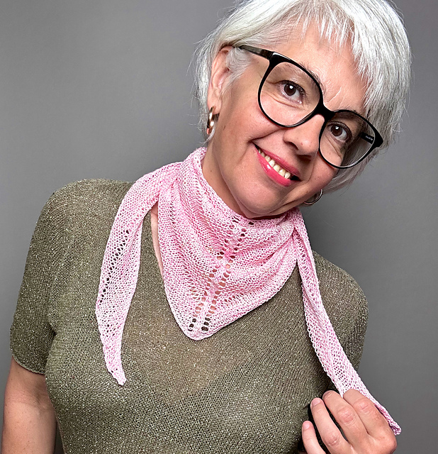 Ravelry: Bandana "Strandcafé" pattern by Dani Bauer