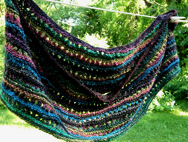 Ravelry: Good Earth Cowl pattern by Melissa LaBarre