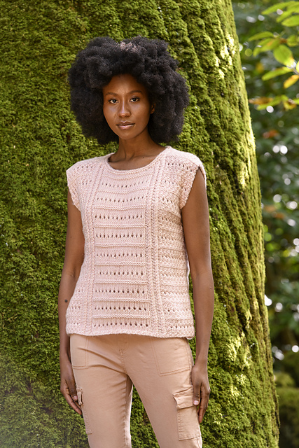 Ravelry: Luna pattern by Ursula McGrath