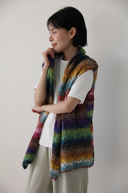 Ravelry: Sakiko pattern by Eisaku Noro Design Team 野呂英作企画室