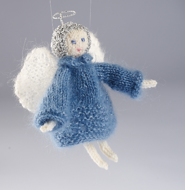Ravelry: Christmas Angel pattern by Sue Stratford