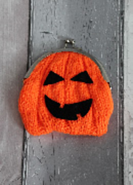 Ravelry: Pumpkin Purse pattern by Jane Burns