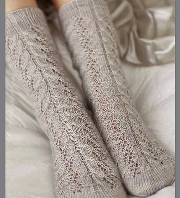 Ravelry: Rhoswen pattern by Jane Burns