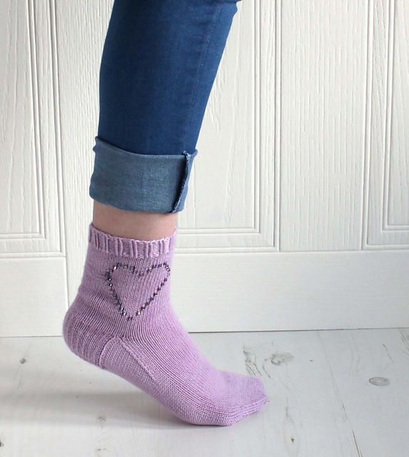 Ravelry: Design Your Own Beaded Socks pattern by Jane Burns