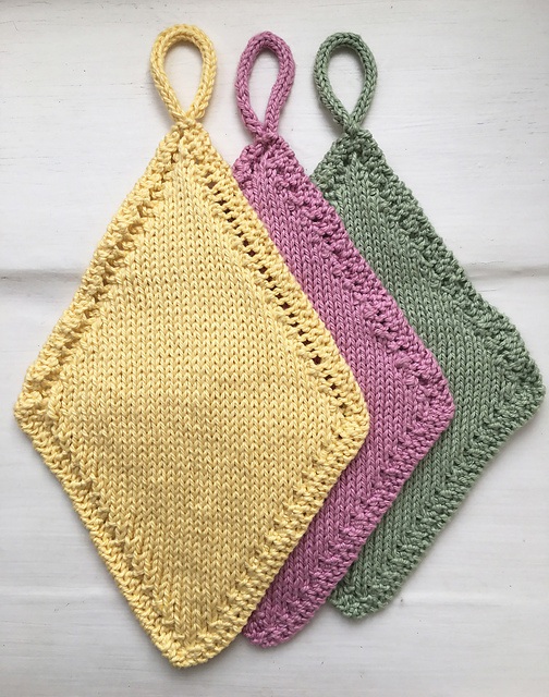 Ravelry: Diamond Reversible Cloths pattern by Knitting Revolution