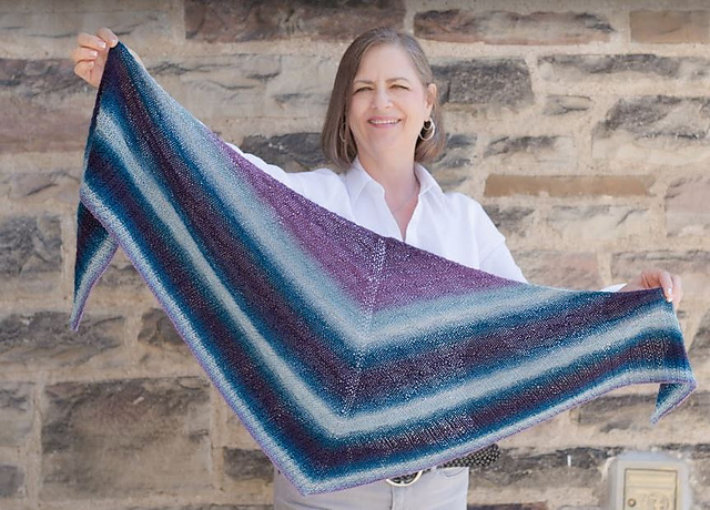 Ravelry: The Julia Olivera Wrap pattern by Robin Hunter