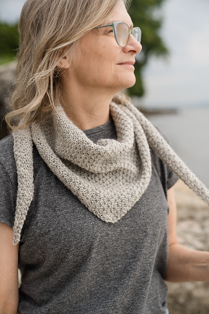 Ravelry: Purl Dust Triangle Scarf pattern by Kelene Kinnersly