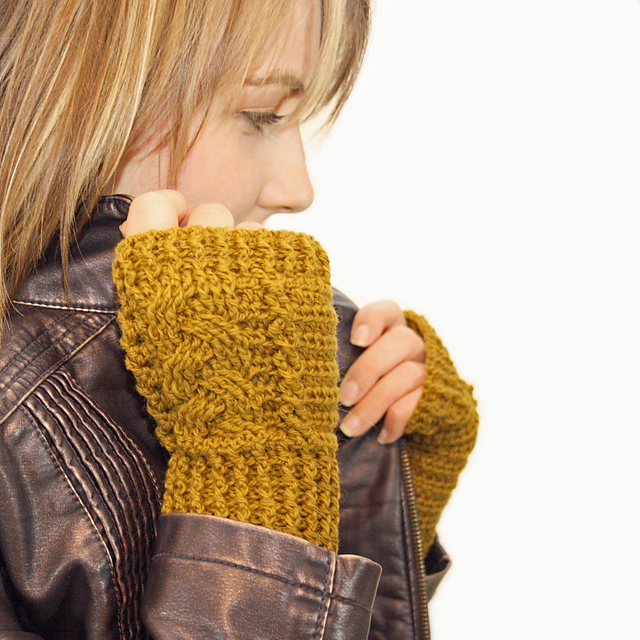 Ravelry: Braided Fingerless Mitts pattern by Kim Miller