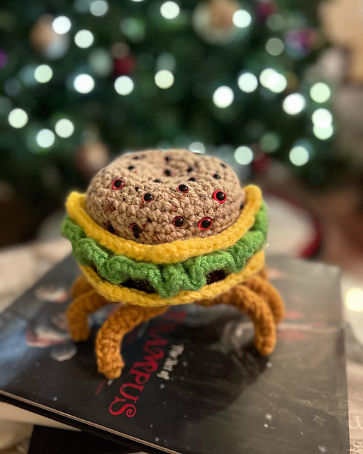 Ravelry: Cheespider pattern by Brittany Casey