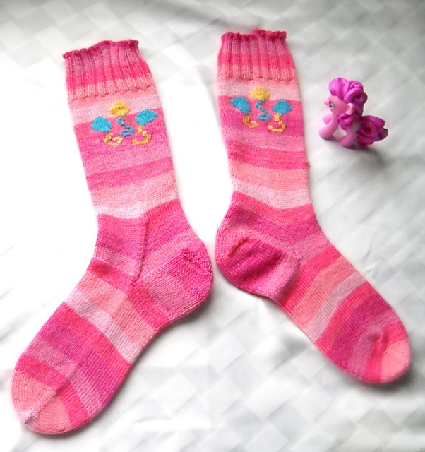 Ravelry: kookaburra1701's Pinkie Pie Socks