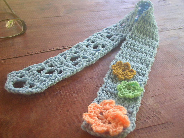 Ravelry: Belt with Flower Buckle pattern by Fatima