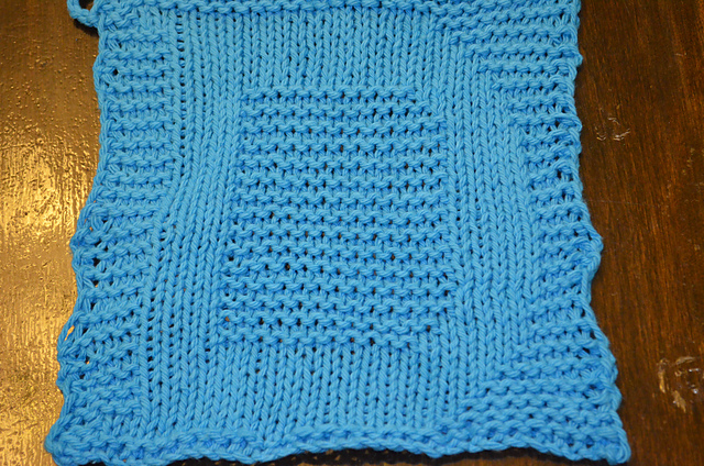 Ravelry: Alphabet Letter D pattern by Dottie Nelson