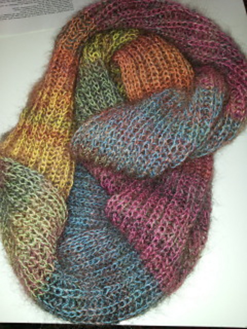 Ravelry: Colourful loop pattern by Christine Goes