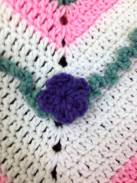 Ravelry: krikket207's Basic Round Ripple Afghan