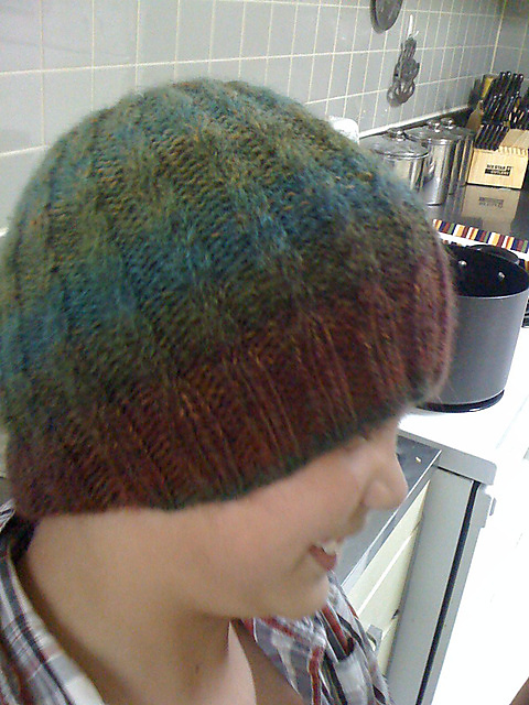 Ravelry: Amazingly Easy Hat pattern by Kristy Demoe