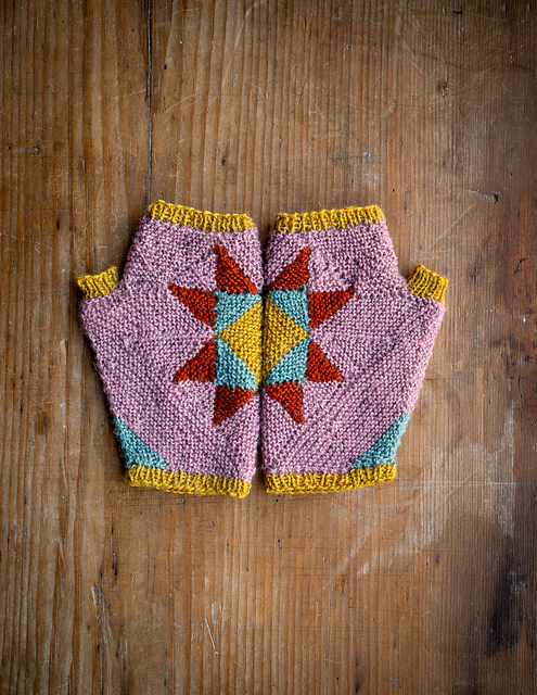 Ravelry: Wood Block Mitts pattern by Ysolda Teague