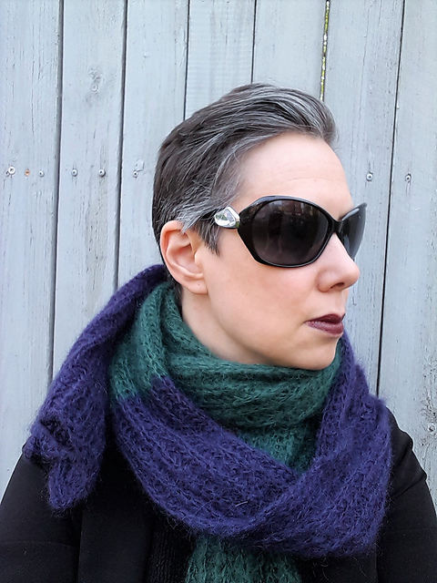 Ravelry: kuduja's Two colour scarf 2
