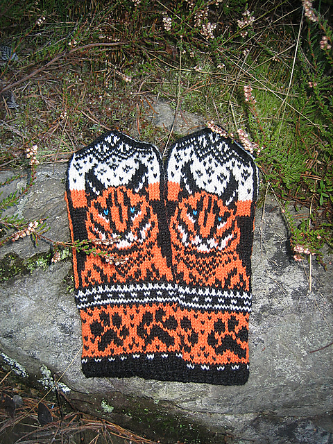 Ravelry: Lynx pattern by Natalia Moreva