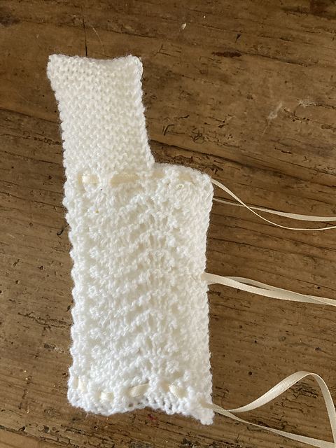 Ravelry: Patterned Burial Bunting pattern by Cuddles-uk