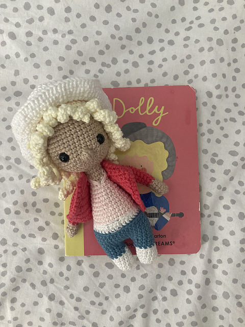 Ravelry: Dolly Parton pattern by Carla Mitrani