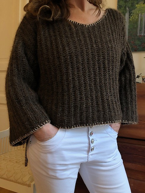 Ravelry: Oversized brioche rib sweater pattern by Stephanie Fahl