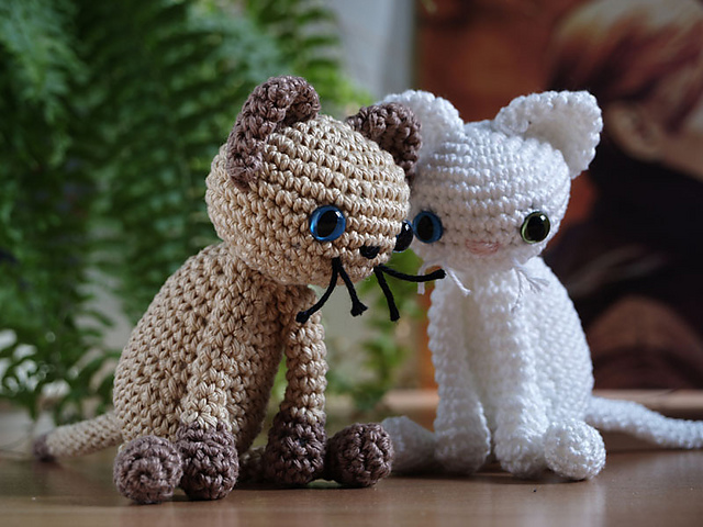 Ravelry: Tika en Milo pattern by Leslie Eisinger