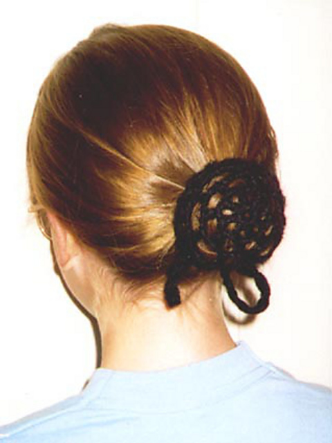 Ravelry: Hair Bun Cover pattern by Joyce Noverr