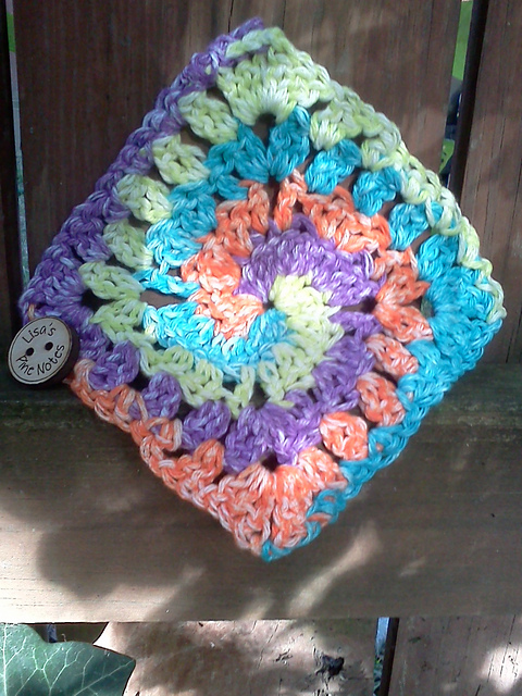 Ravelry: Swirly Girl Granny Square pattern by Lisa's Pine Notes