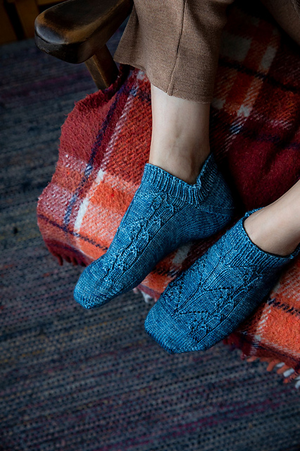Ravelry: Elise pattern by Ashley Ratnam